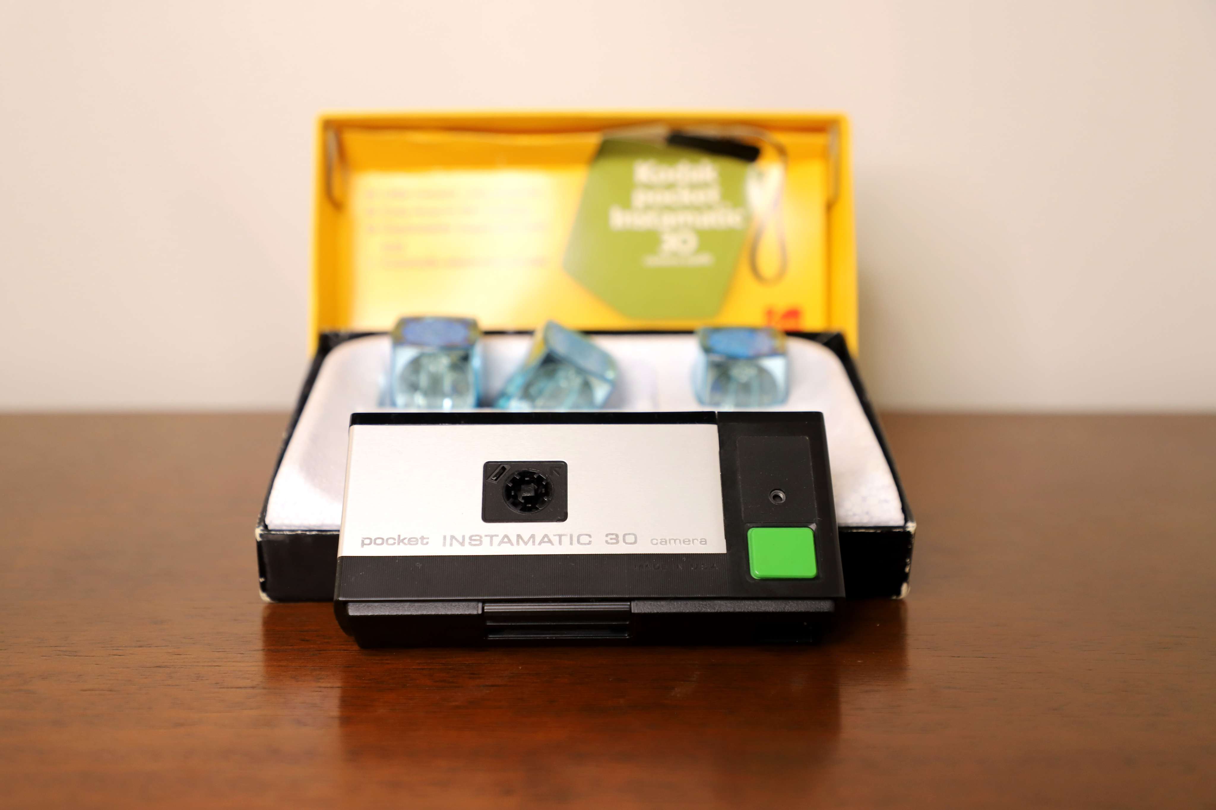 1970s Kodak Pocket Instamatic 30 Camera – Memphis ReStore Online